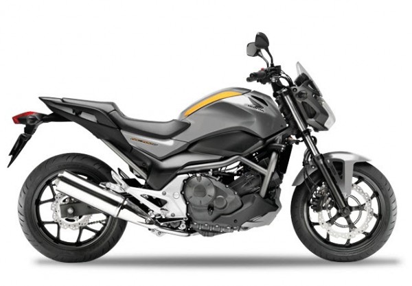 Honda NC700S Seal Silver Metallic – CPU Hunter
