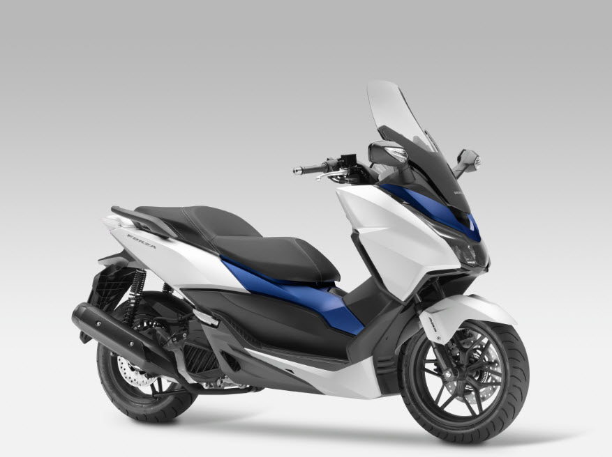 2015 Honda Forza 125 Matt Pearl Cool White with Blue – CPU Hunter